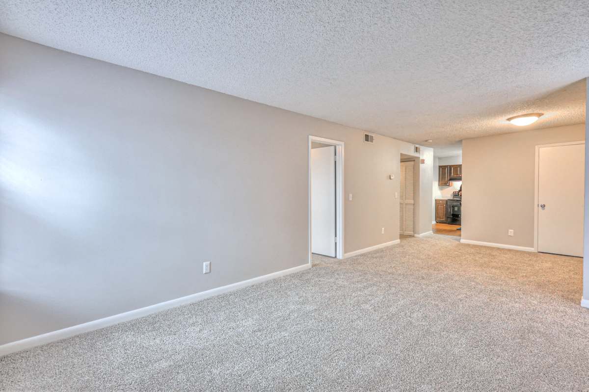 Bellevue Apartments for Rent | Landmark at Lyncrest Reserve